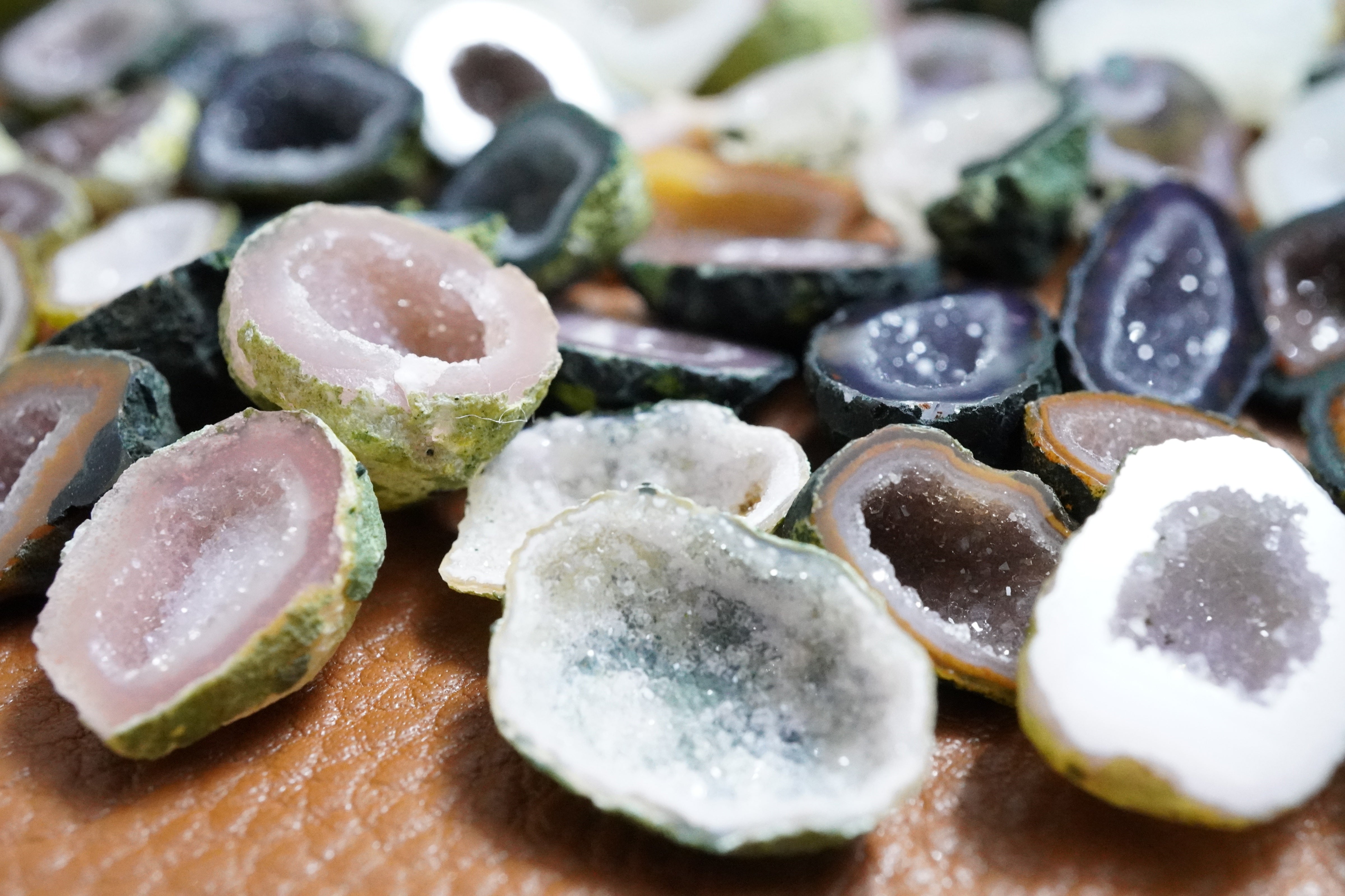 Tabasco Geodes – Candi Beads